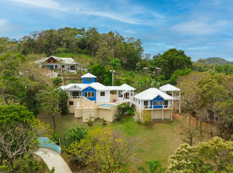 4 bedroom house for sale in Sandy Bay, Honduras for Price on request ...