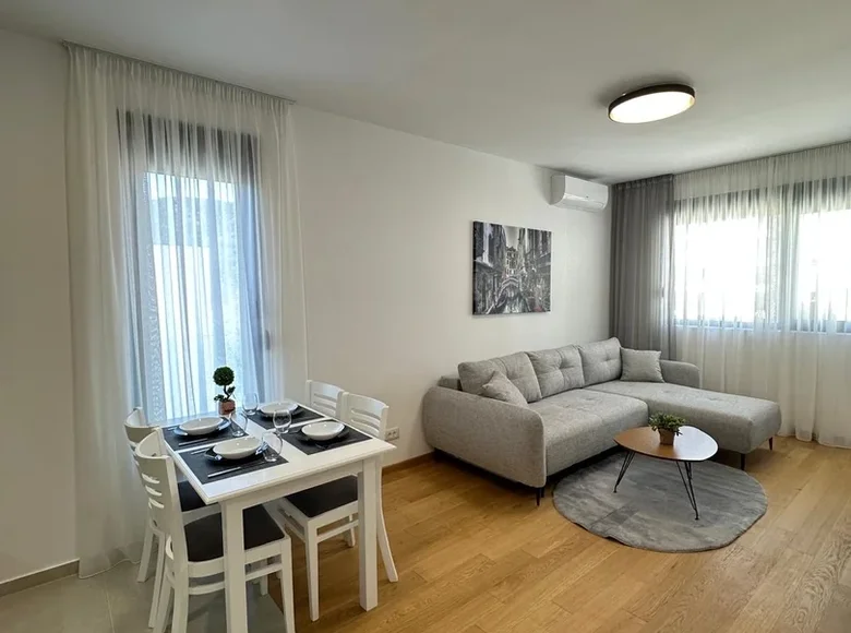 Location à long terme Appartement 2 chambres, 46 m², $583 - Boreti ...