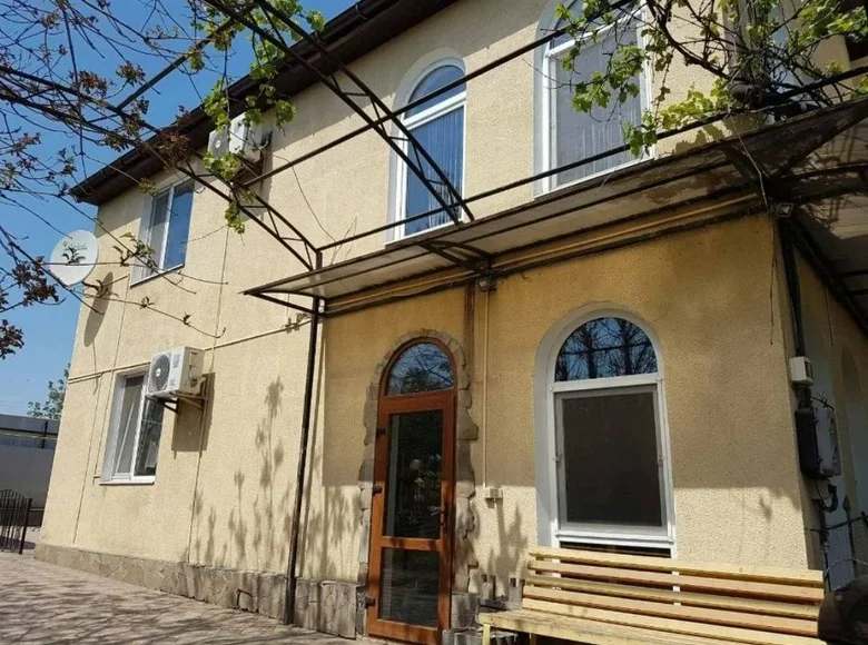 4 room house for sale in Usatove, Ukraine for $90,000 - listing #2077983