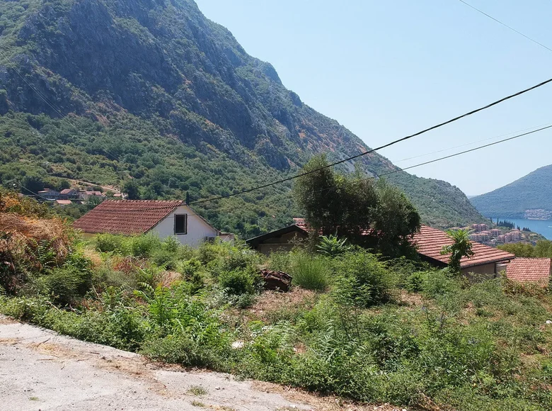 Land for sale in Risan, Montenegro for $196,755 - listing #3561528