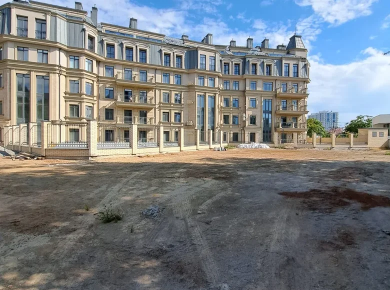 Land for sale in Talmaza, Moldova for $2,370,000 - listing #3658701
